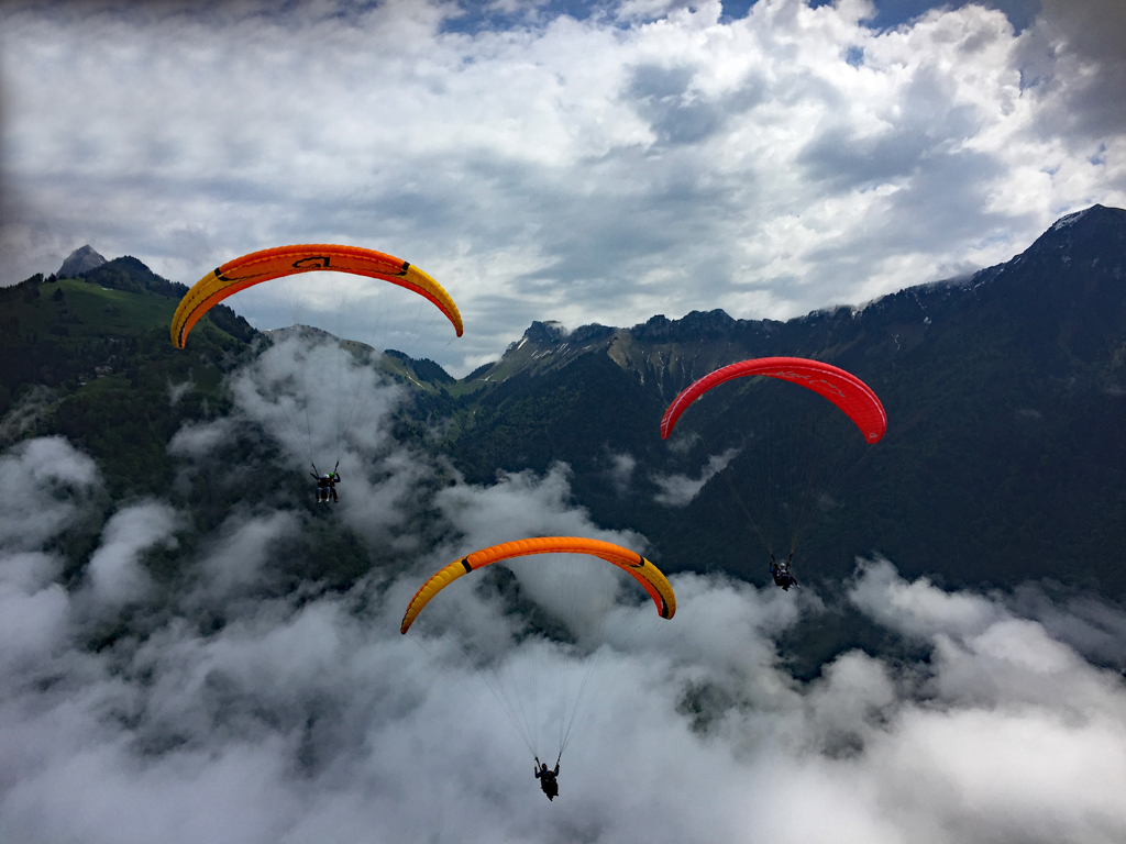 Image du jour - Parapente Villeneuve Saut parapente - Vol biplace Vevey ...